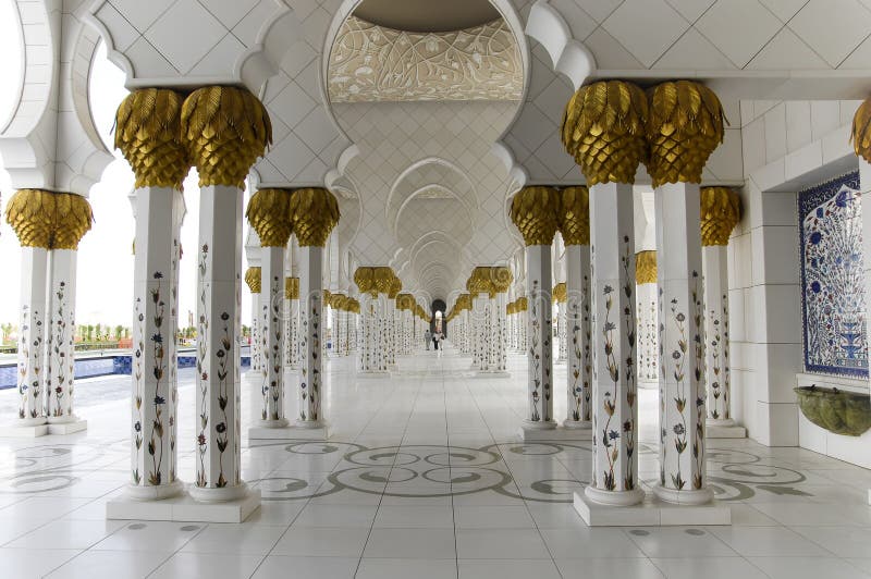 Sceicco Zayed Al Nahyan Mosque - Abu Dhabi Fotografia Stock - Immagine ...