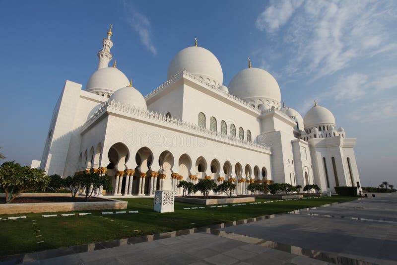 Sceicco Zayed Grand Mosque fotografia stock. Immagine di islamico ...