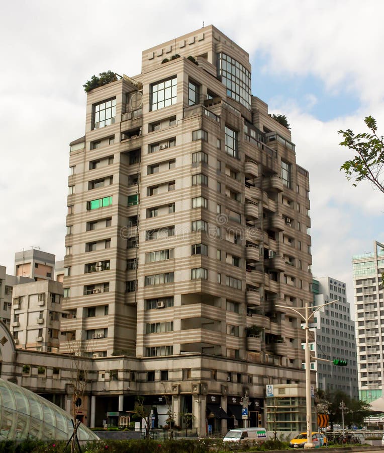 Scene of Brown Building in Taiwan Editorial Photography - Image of ...