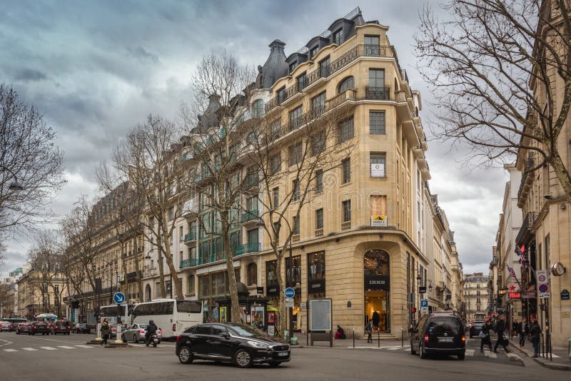 Scene of Classic Buildings from the Center of Paris. Editorial Stock ...