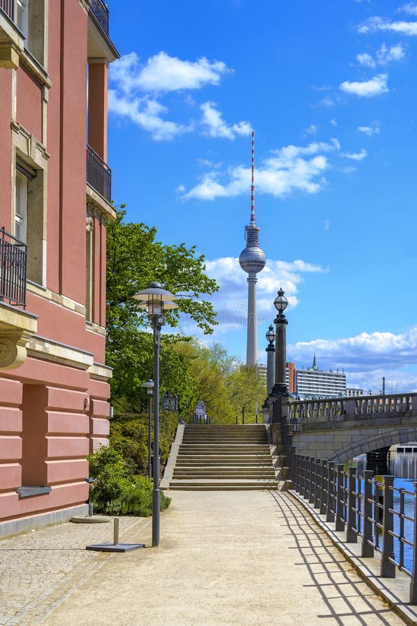 Scene on the Edge of the Spree River with a View of the TV Tower in ...