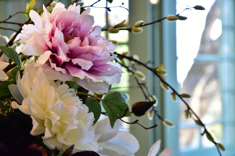 Scenery of the Decoration of the Flower in the Room Stock Photo - Image ...