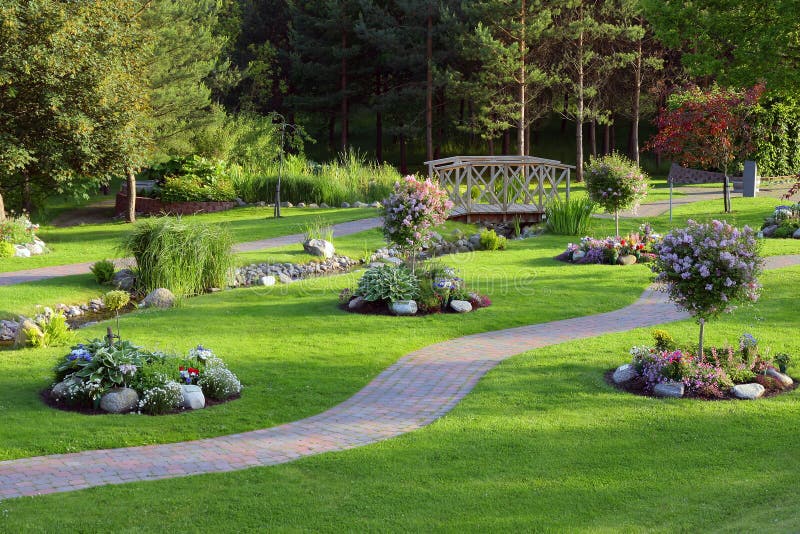 Garden path, spring nature stock photo. Image of flora - 39444090