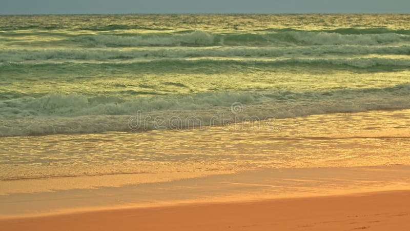 .scenery View the Waves Ripple Slowly, Creating a Mesmerising Effect ...