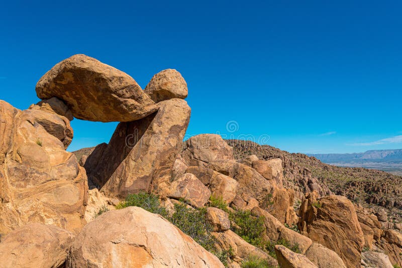 Scenic Balanced Rock in the Big Bend National Park Stock Image - Image ...