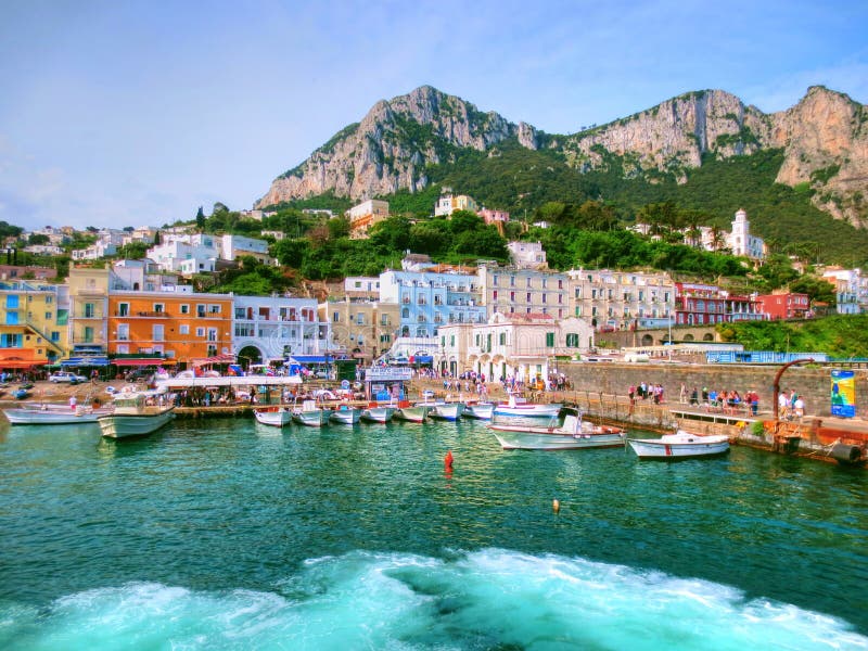 Scenic Capri shoreline editorial photo. Image of europa - 117105696
