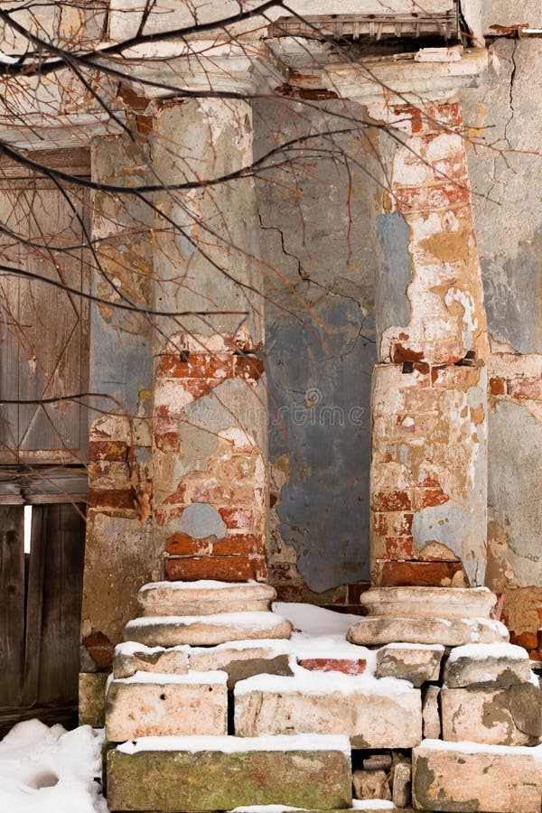 Scenic Classical Columns. Ruin Stock Photo - Image of architecture ...