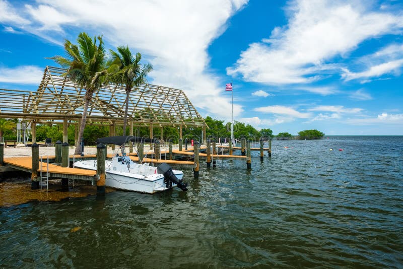 761 Florida Keys Dock Photos - Free & Royalty-Free Stock Photos from ...