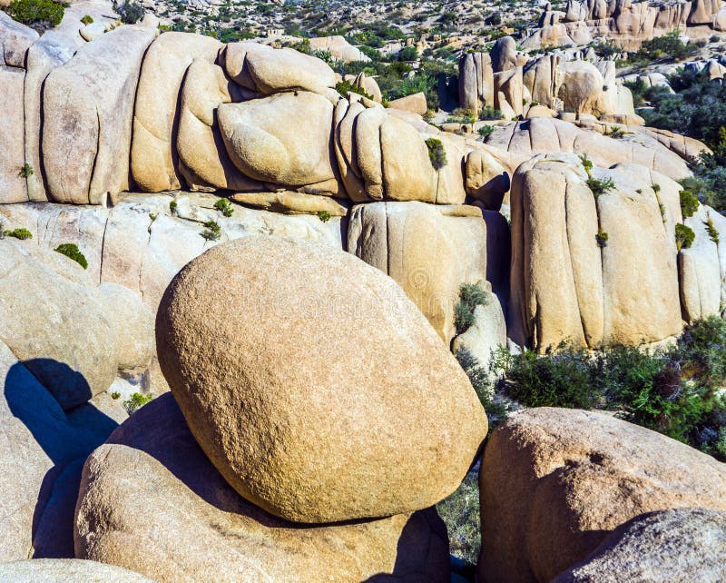 Scenic Jumbo Rock in Joshua Tree Stock Image - Image of rock, natural ...