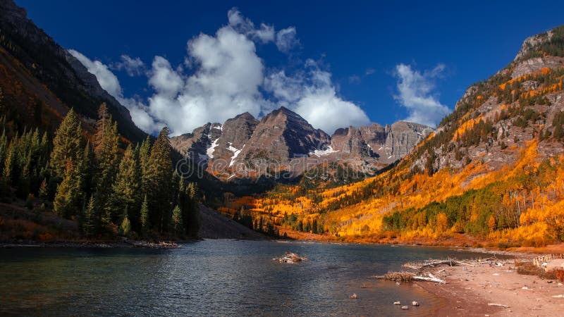 Aspen Bells Stock Illustrations – 10 Aspen Bells Stock Illustrations ...