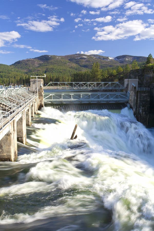 Grand Coulee Hydroelectric Dam Stock Photo - Image of coulee, hydro ...