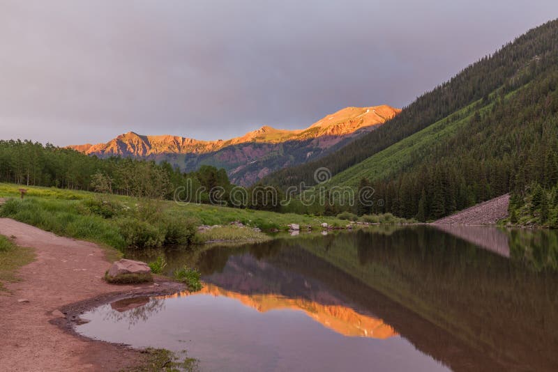 Scenic Sunset Mountain Reflection Stock Image - Image of colorado ...