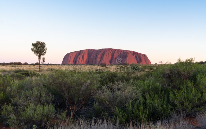 Scenic Sunset View on Red Uluru in NT Central Outback Australia ...