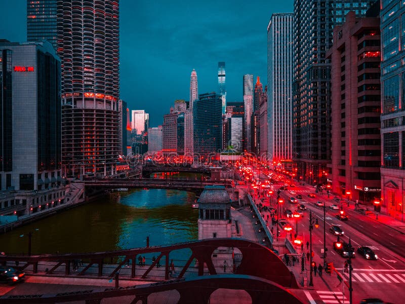 Scenic View of the Chicago Downtown Skyline at Night Editorial Stock ...