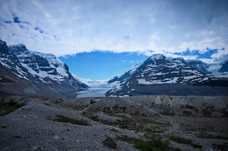 Glacier and Mountains in Canada Stock Photo - Image of gravel, scenic ...