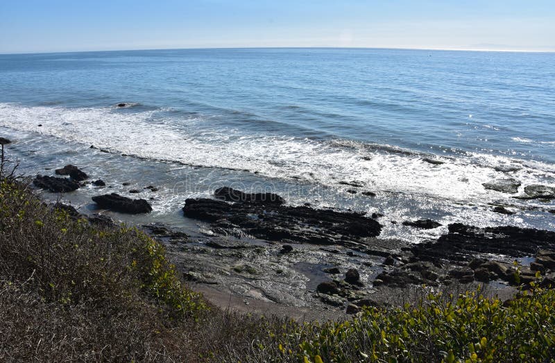 Scenic Views from the Bluff at Carpinterias Tar Pit Stock Photo - Image ...