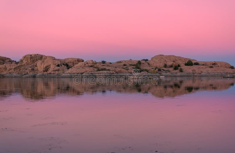 Scenic Willow Lake Sunset Reflection Prescott Arizona Stock Photo ...