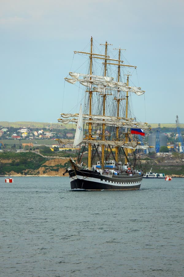 Schönes altes Segelschiff stockbild. Bild von regatta - 46759377
