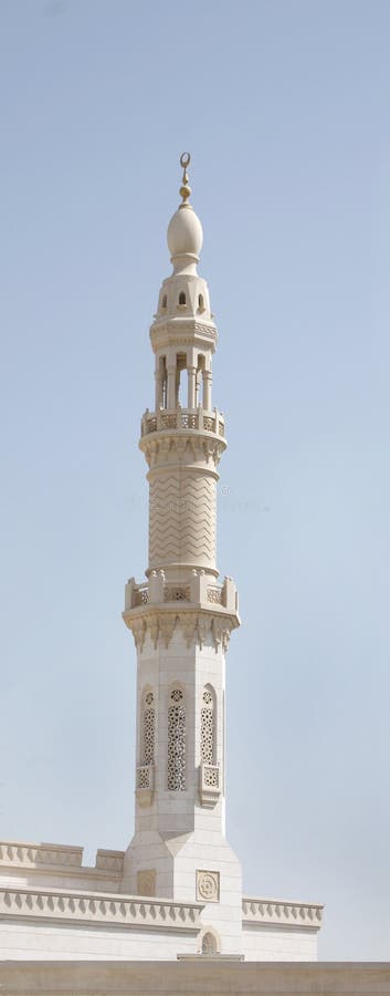 Schönes Minarett Einer Moschee in Dubai Stockfoto - Bild von geschichte ...