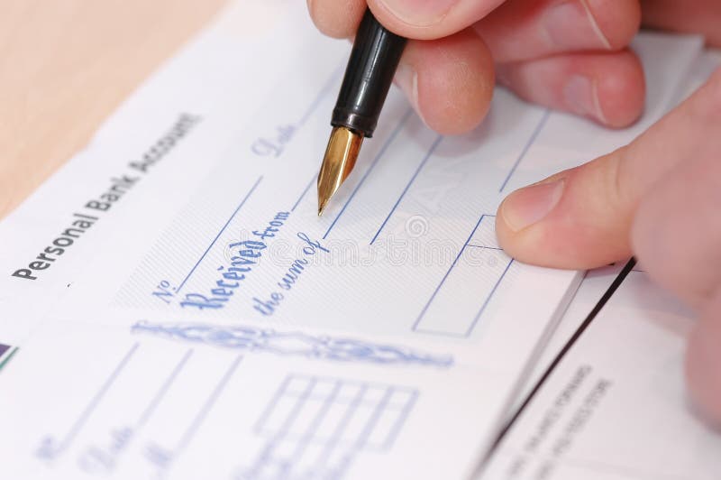 Scheck stockfoto. Bild von mathe, bankverkehr, querneigung - 477714