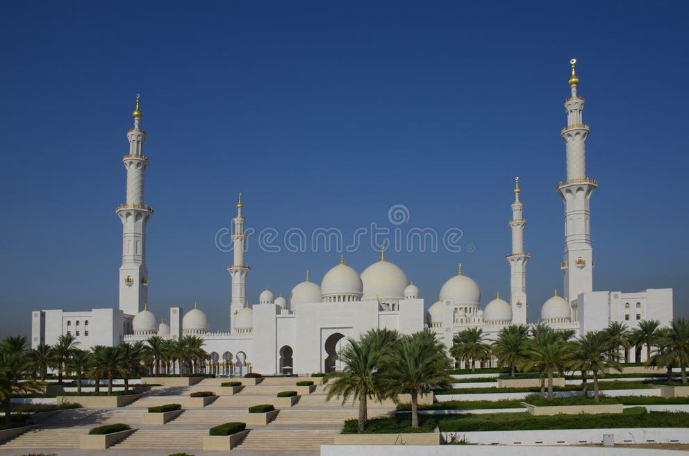 Scheich Zayed Mosque Abu Dhabi Redaktionelles Stockfotografie - Bild ...