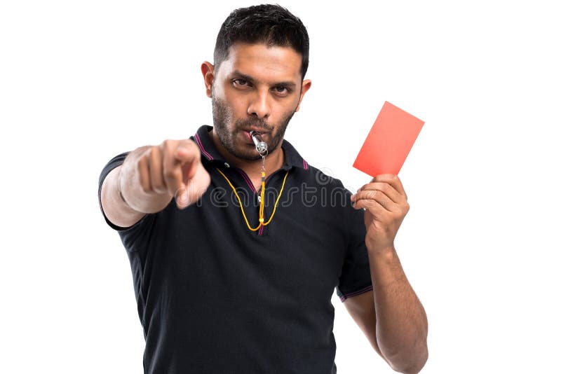 De Scheidsrechter Die Van De Voetbal De Rode Kaart Toont Stock Foto ...