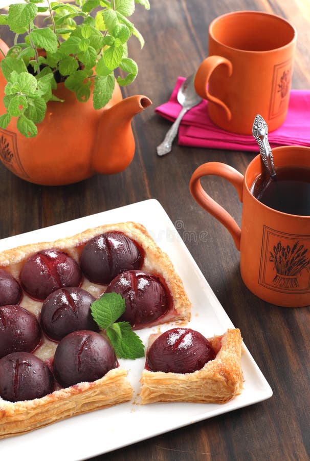 Scherpe pruim stock foto. Image of zoet, plakken, vormen - 26558346