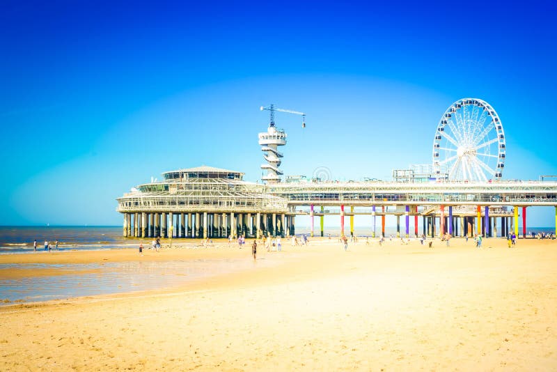 Scheveningen-Strand, Den Haag Stockfoto - Bild von atemberaubend ...