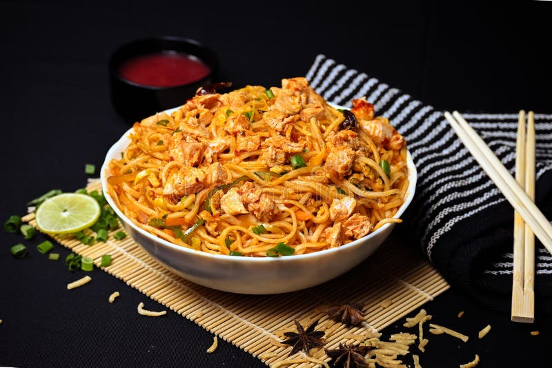Schezwan or Szechuan Chicken Noodles - Chinese or Indo-chinese Food ...