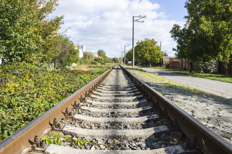 Schienen vom Zug stockbild. Bild von stahl, bahnhof - 128224211