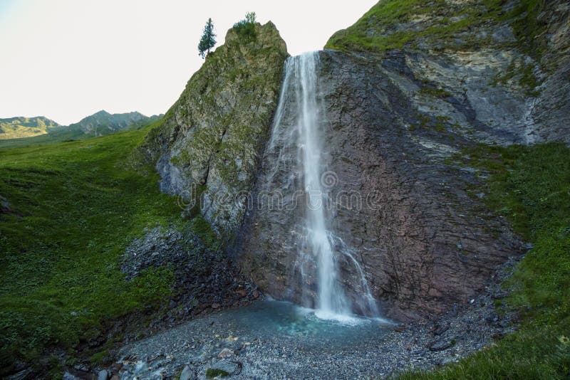 Schleierfall Kaskad I Tux Tyrol Arkivfoto - Bild av oklarhet, bana ...