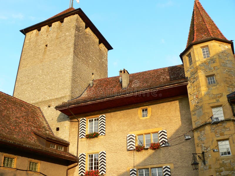 Murten-Schloss in Der Schweiz Stockbild - Bild von besichtigung ...