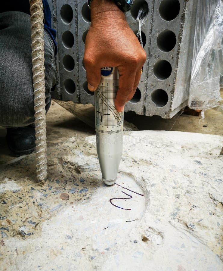 Schmidt Hammer Test on Concrete Pile Stock Image - Image of laboratory ...