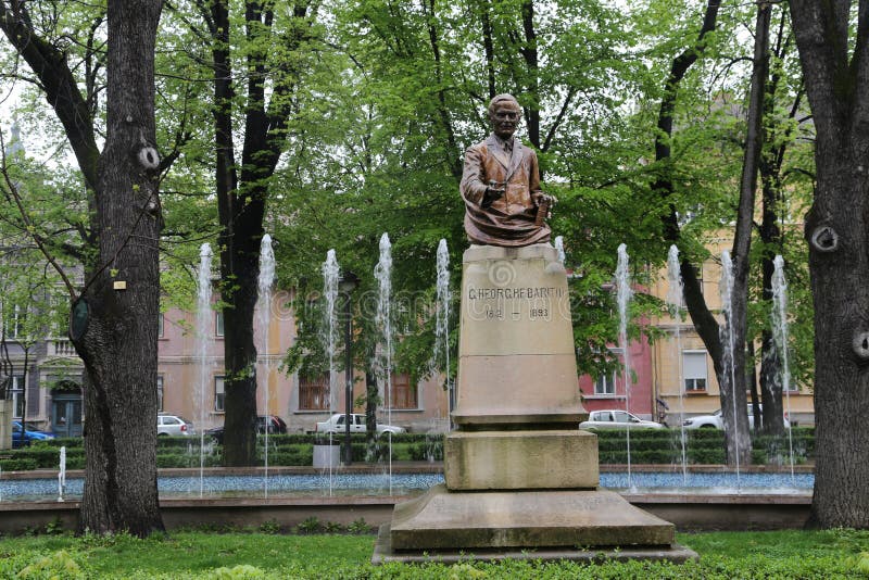 Scholar statue stock image. Image of statue, sibiu, baritiu - 40110109