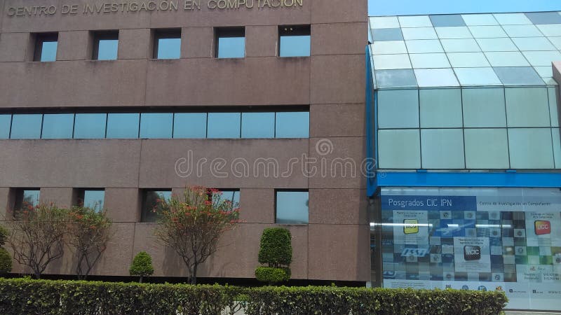 School building editorial stock image. Image of computer - 96526234