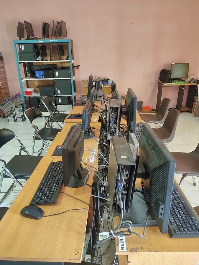 School Computer Lab in Rural Indonesia Editorial Image - Image of iron ...