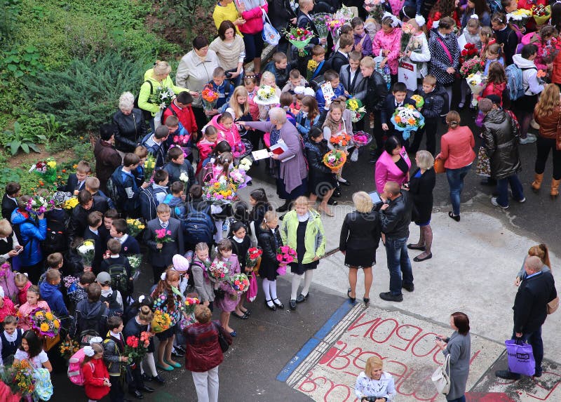 Schoolchildren in a Knowledge Day Editorial Stock Image - Image of ...