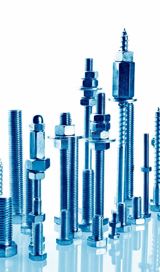 Schrauben und Muttern stockbild. Bild von eisen, zuhause - 8013539