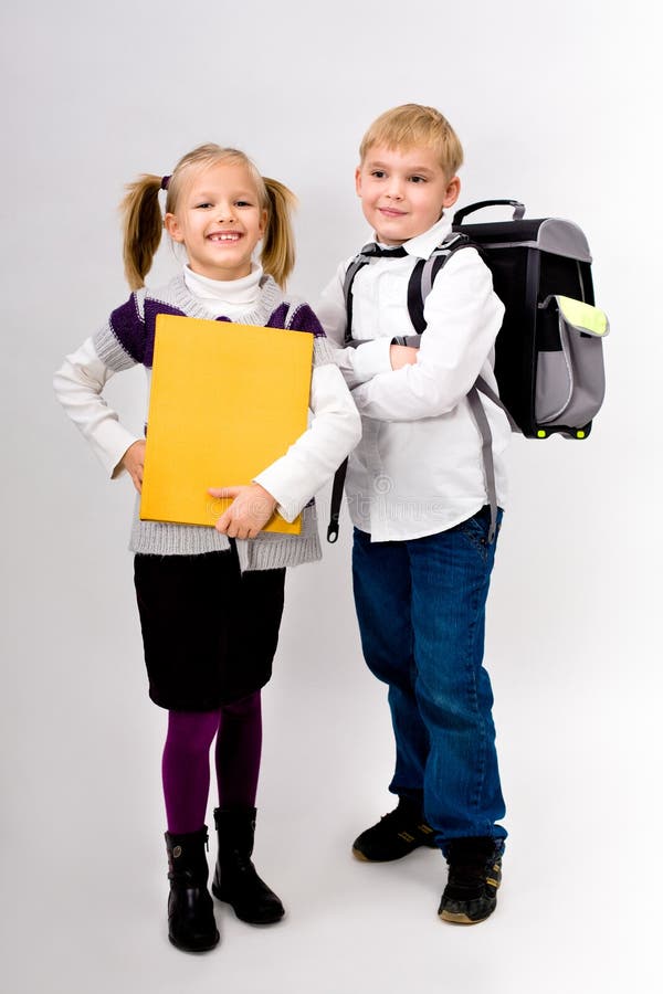 Schulkinder stockbild. Bild von schule, lernen, glück - 11724497