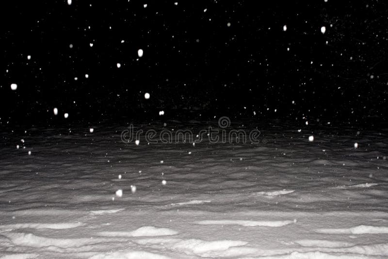 Schweres Schneien stockbild. Bild von eingefroren, chaos - 28763281