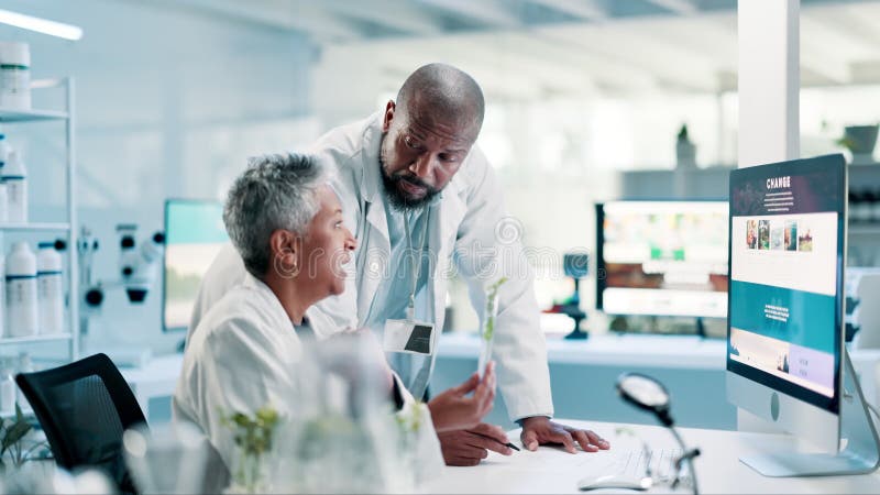 Science, Teamwork and Petri Dish for Computer Plant Research and ...