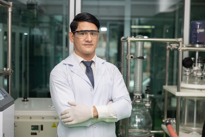 Scientist with Crossed Arms Pose in a Lab Stock Photo - Image of ...