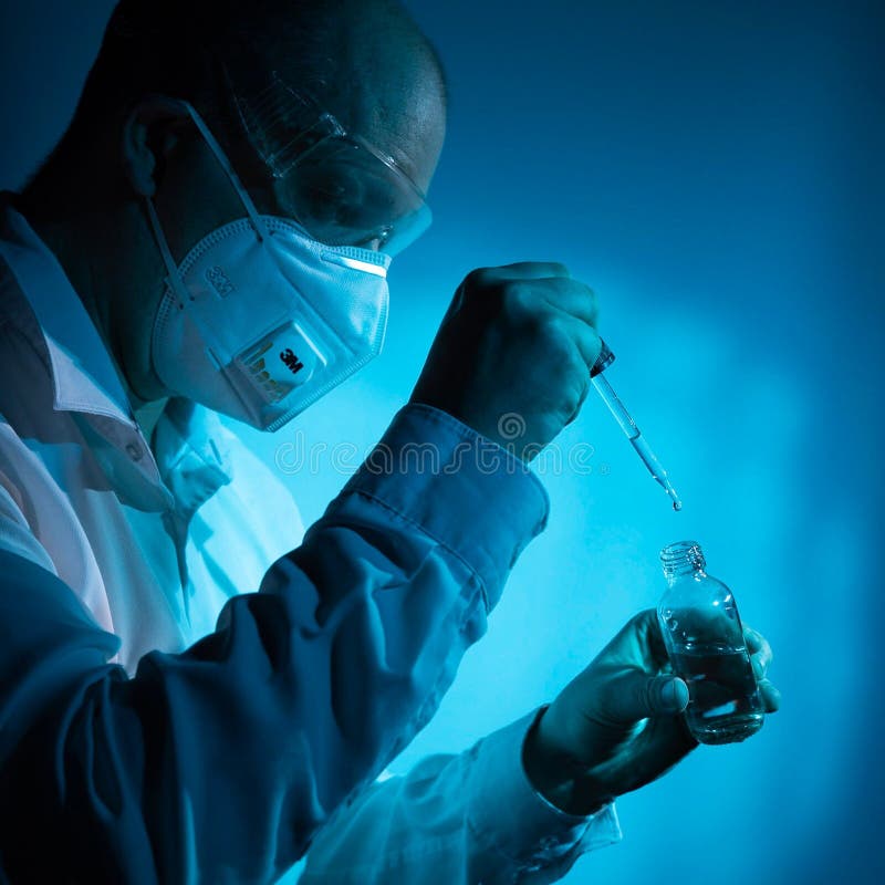 Scientist Performing Experiments in a Laboratory Stock Image - Image of ...