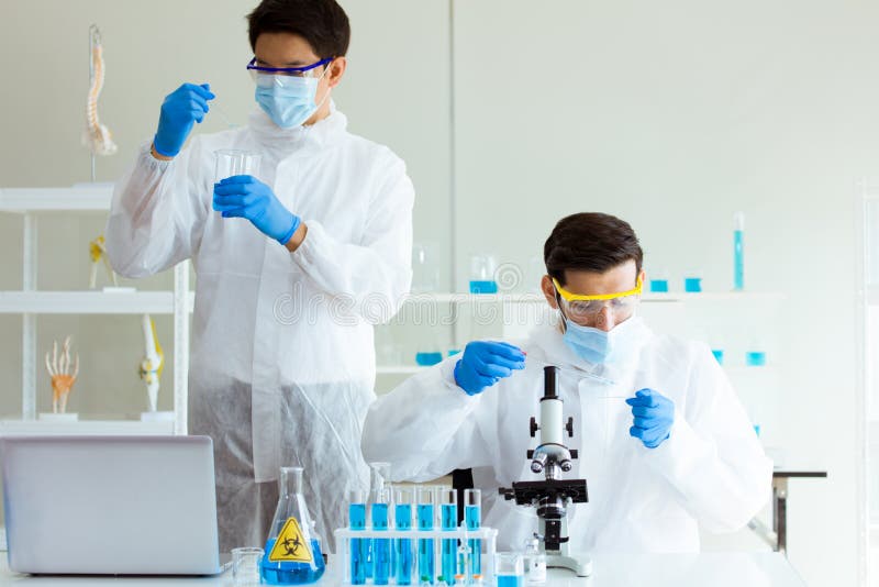 Scientists in the Laboratory Stock Image - Image of science, medical ...