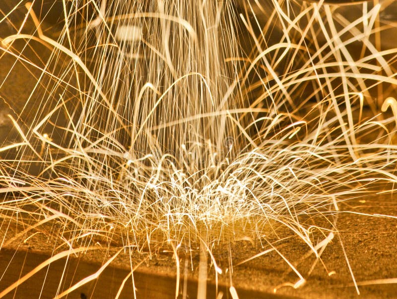 Scintille ballanti immagine stock. Immagine di metallo - 25889765