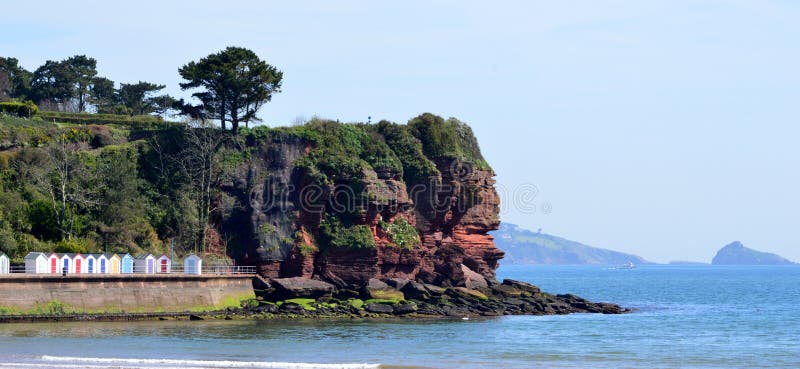 Scogliere Rosse Nell'ambito Della Testa Di Roundham, Devon Fotografia ...