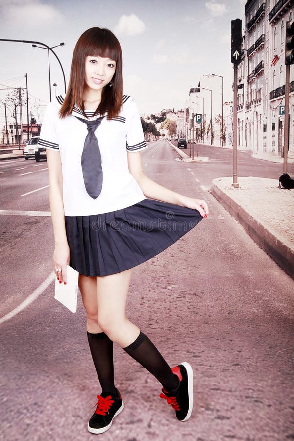 Scolara giapponese. immagine stock. Immagine di tradizionale - 12644445