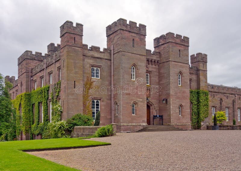 Scone Palace in Scotland editorial photo. Image of crowing - 49165846