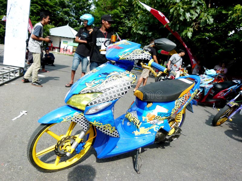 388 Scooter Modified Stock Photos - Free & Royalty-Free Stock Photos ...