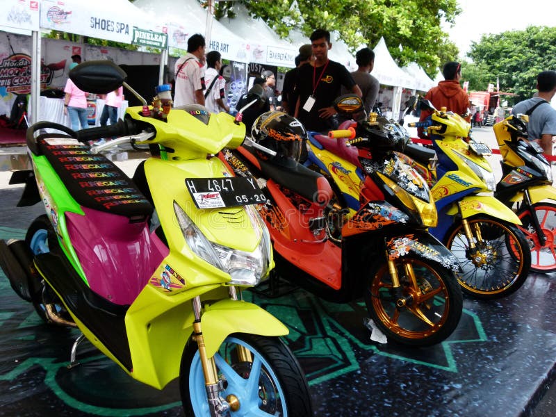 388 Scooter Modified Stock Photos - Free & Royalty-Free Stock Photos ...